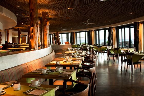 ナヤラ ハンガロア - イースター島 | イースター島旅行専門店トーホートラベル